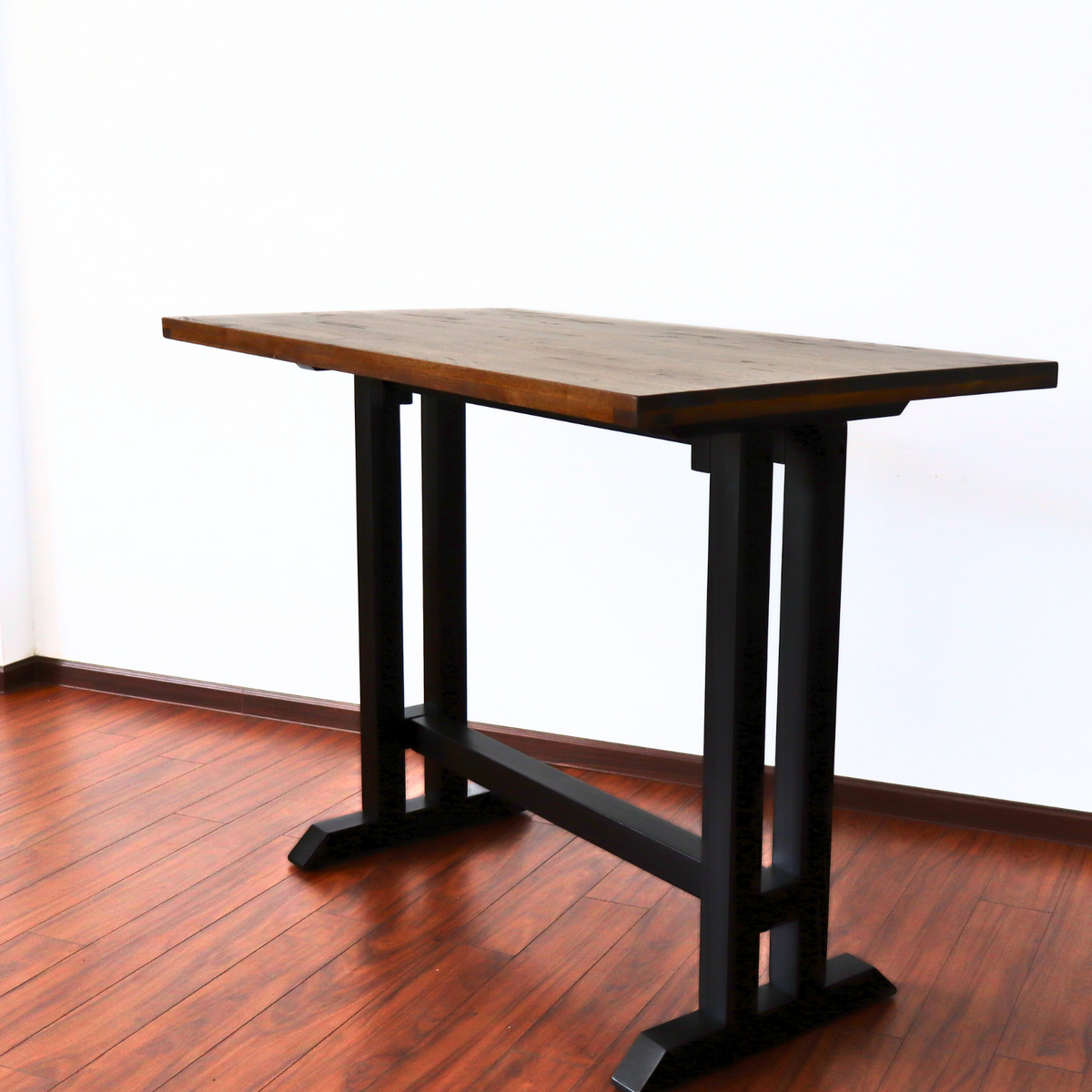 BARLOC High Bar Table