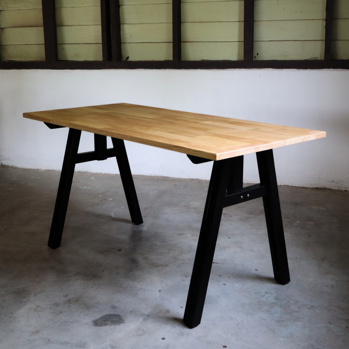 SILKO Table | Your solid wood working/study desk