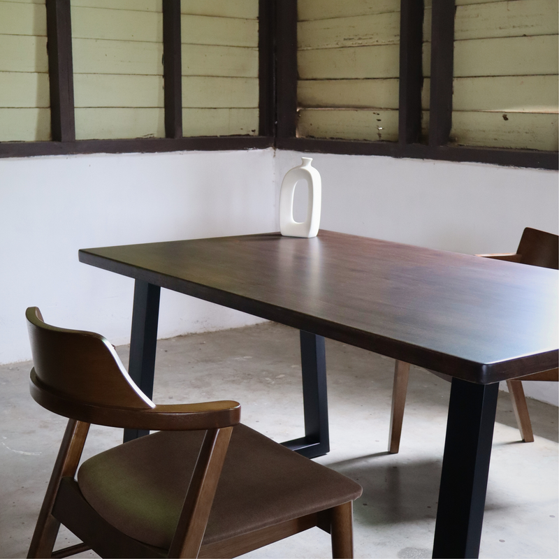 JERRY Dining Table (Black Leg)